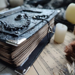 Gothic Diary Grimoire Custom Sketchbookbook of Shadows Spell Book ...