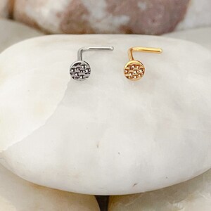 ASTM F136 Titanium 3mm Pitted Hammer Effect Flat Disc Curved Screw or L ...