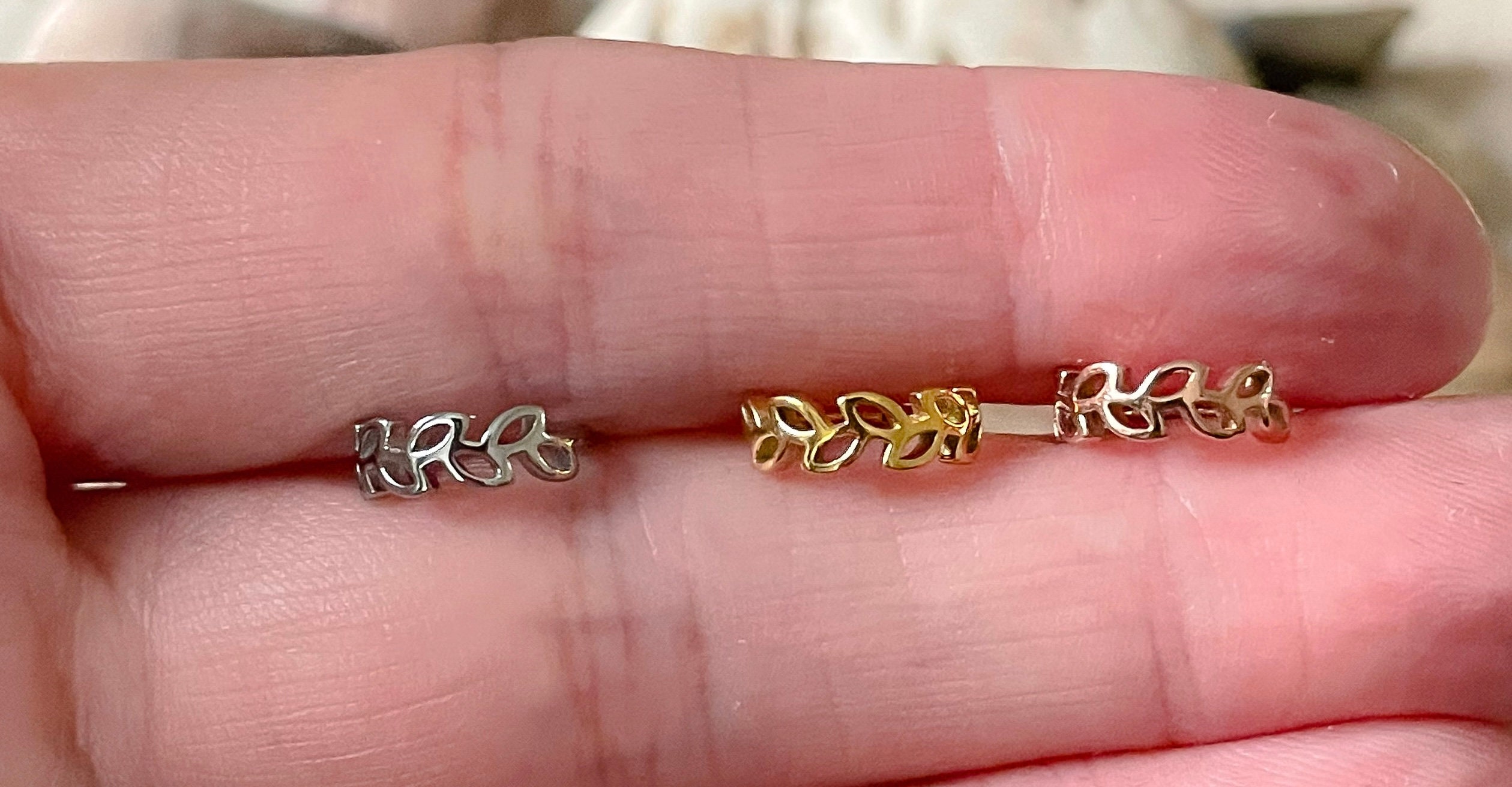 Leaf Petal Effect Hinged Septum Clicker Daith Rook Ring 1.2mm | Etsy
