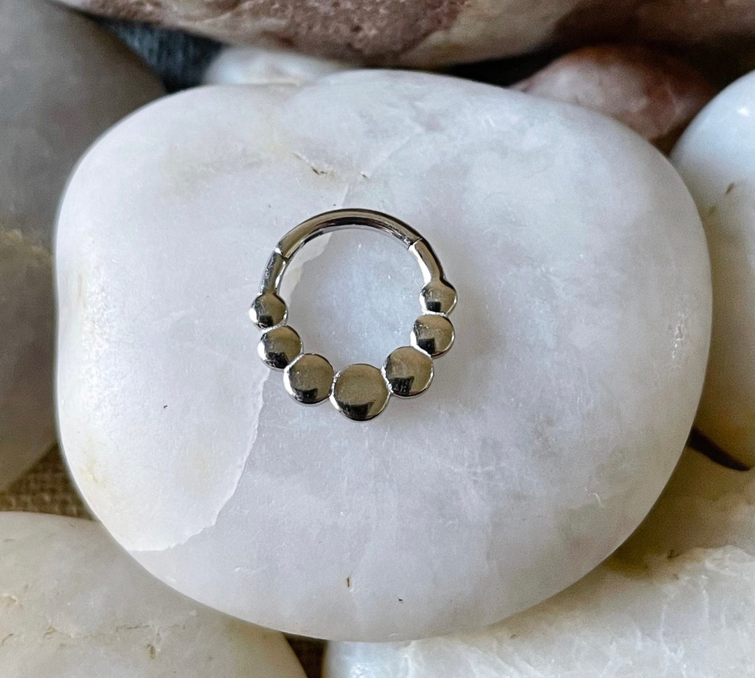 Round Circle Bubble Effect Hinged Septum Clicker Daith Rook Ear Ring 1 ...