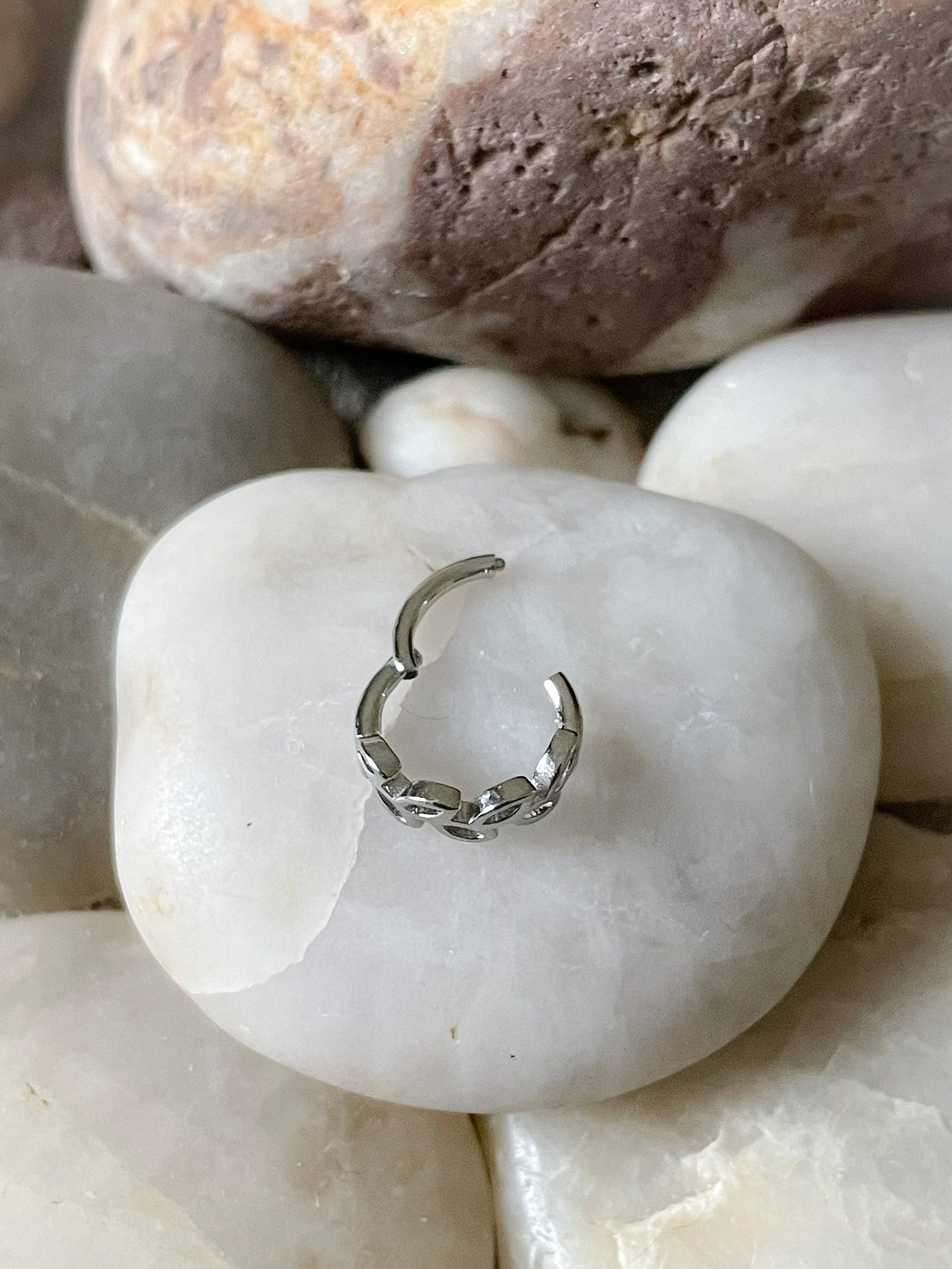 Leaf Petal Effect Hinged Septum Clicker Daith Rook Ring 1.2mm 8mm - 3 ...