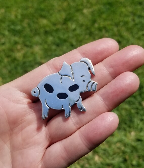 Taxco Sterling Silver Pig Pin with Black Enamel Spots… - Gem