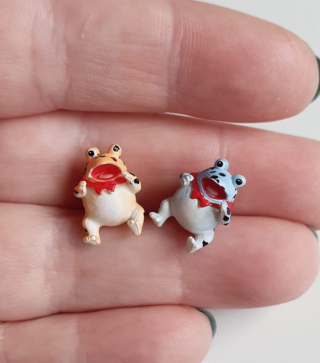 Teeny Tiny Miniature Frog With Bow - Etsy