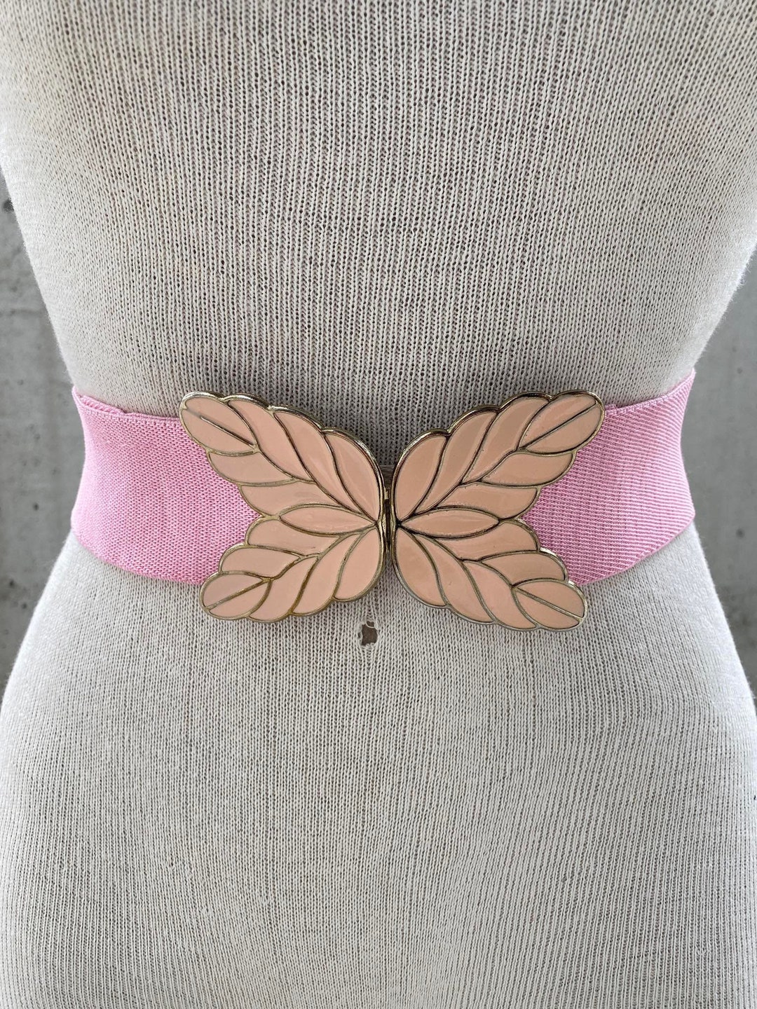 80s Baby Pink Stretch Waist Belt, Pink and Gold Tone Feathers Buckle ...