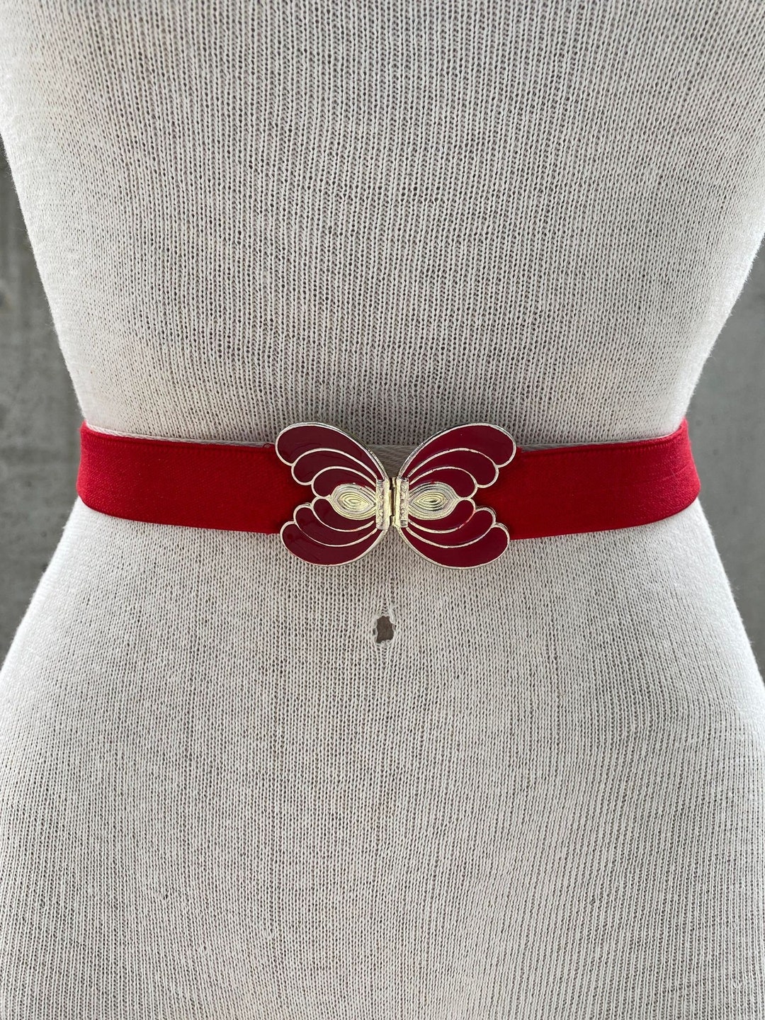 80s Fashion Red Elastic Belt, Red and Gold Tone Enamel Art Deco Buckle ...