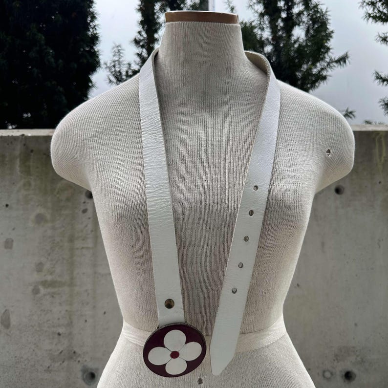 80s Noahs Art off White Leather Belt, Burgundy Circular Covered Buckle ...