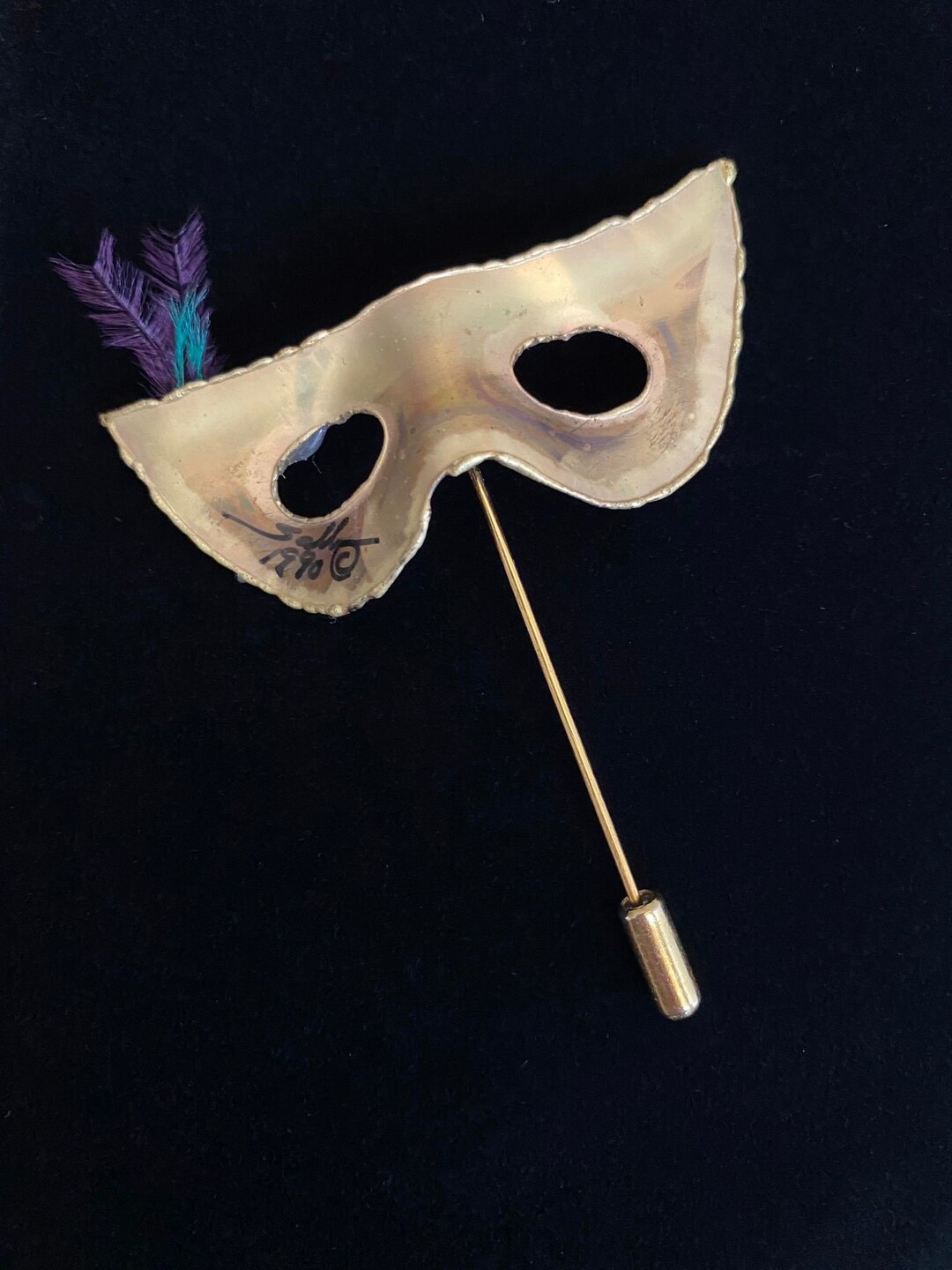 90s Gold Tone Masquerade Mask Brooch, Kurt Salla Lapel Pin, Metal ...