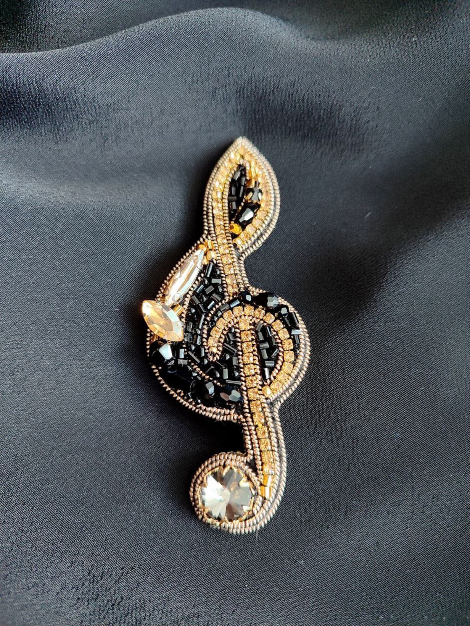Treble Clef Brooch, Music Note Pin, Music Teacher Gift, Musical Theater ...