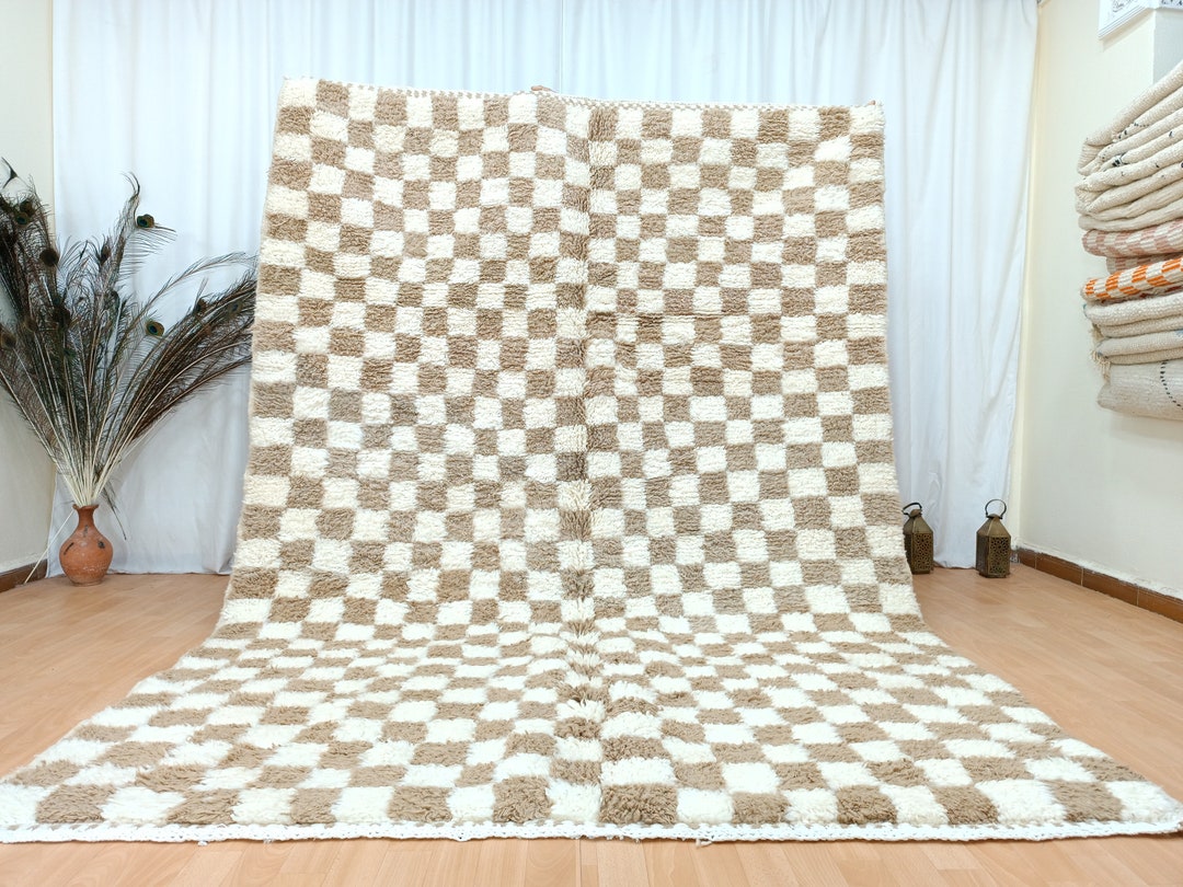 Moroccan Checkered Rug, Checkered Morrocan Rug, White and Beige Rug ...