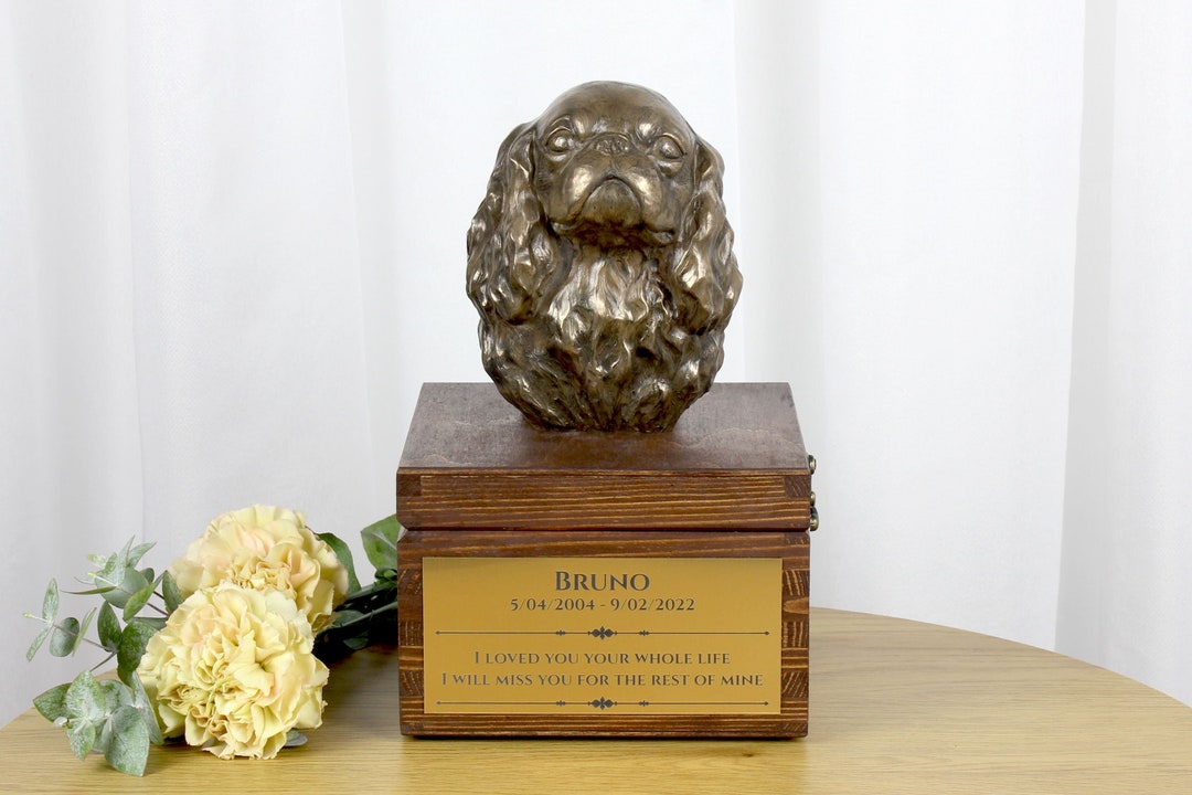 Cavalier King Charles Spaniel Urn for Dog's Ashes, Urn With Engraving ...