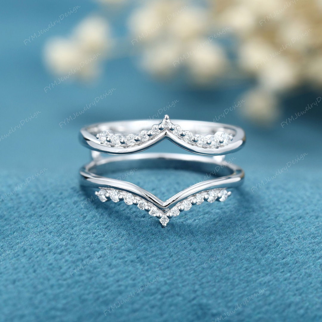 Double Curve Wedding Band Women Unique White Gold Wedding Band Diamond ...