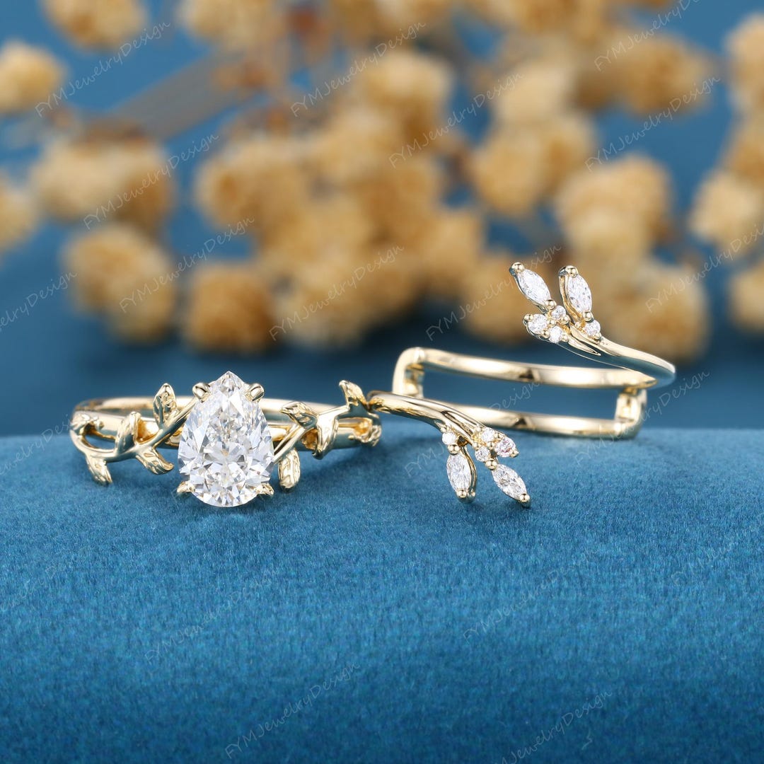 Vintage Pear Cut Lab-grown Diamond Leaf Gold Wedding Bridal Set Unique ...