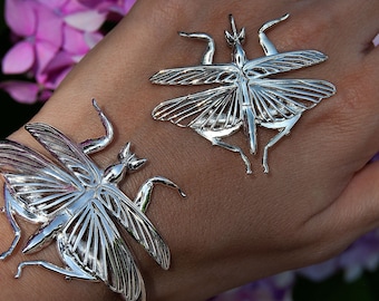 Praying Mantis Necklace - Etsy