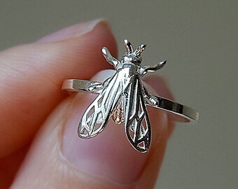 Silver Wasp Ring - Etsy