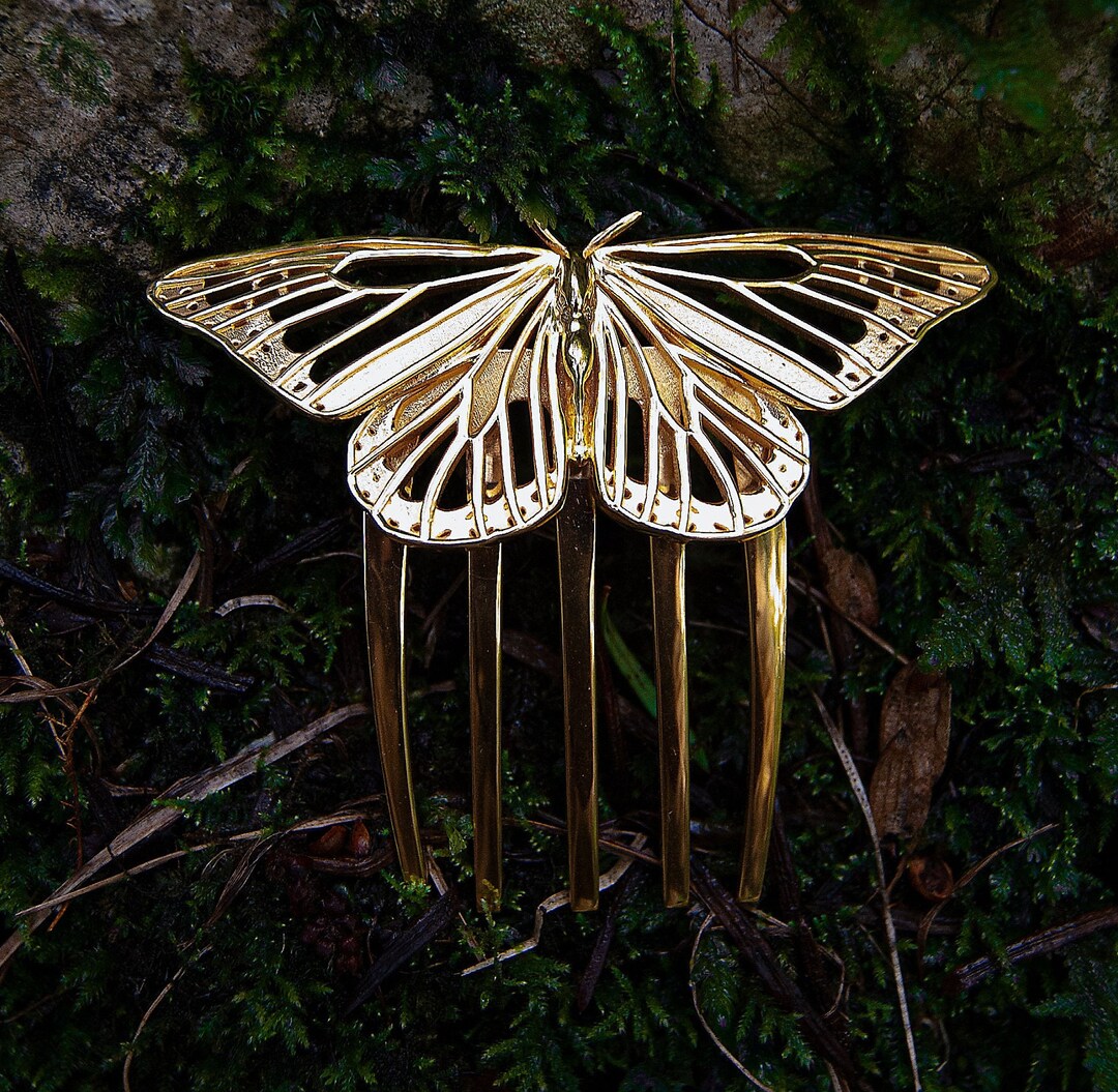 Monarch Butterfly Hair Comb: 14k Gold Bridal Headpiece - Etsy