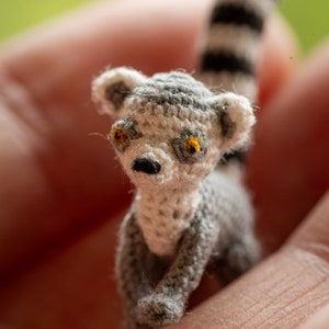 Micro Crochet Amigurumi Realistic Lemur Art, Mini Micro Animals Lemur ...