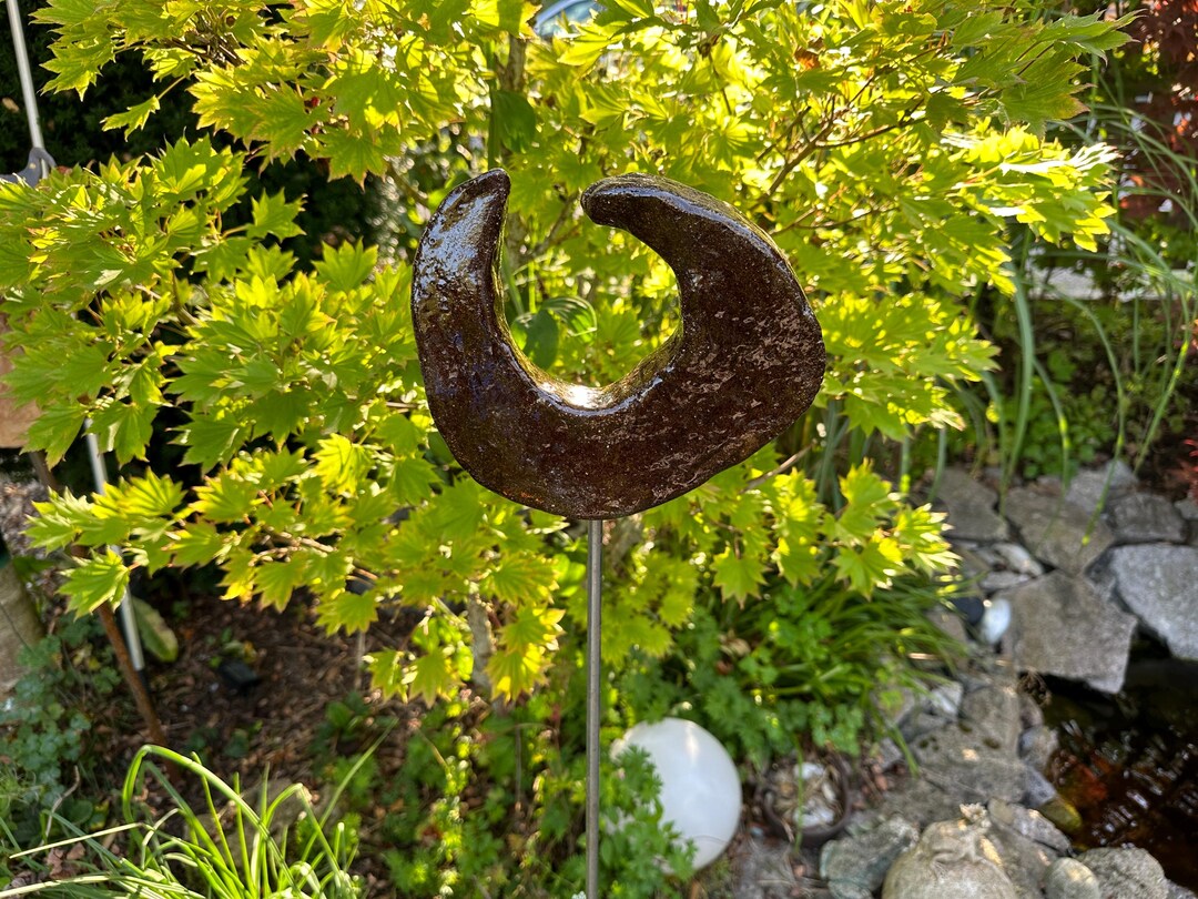 Large Minimalist Bull Head Garden Stake Made of Ceramic - Etsy
