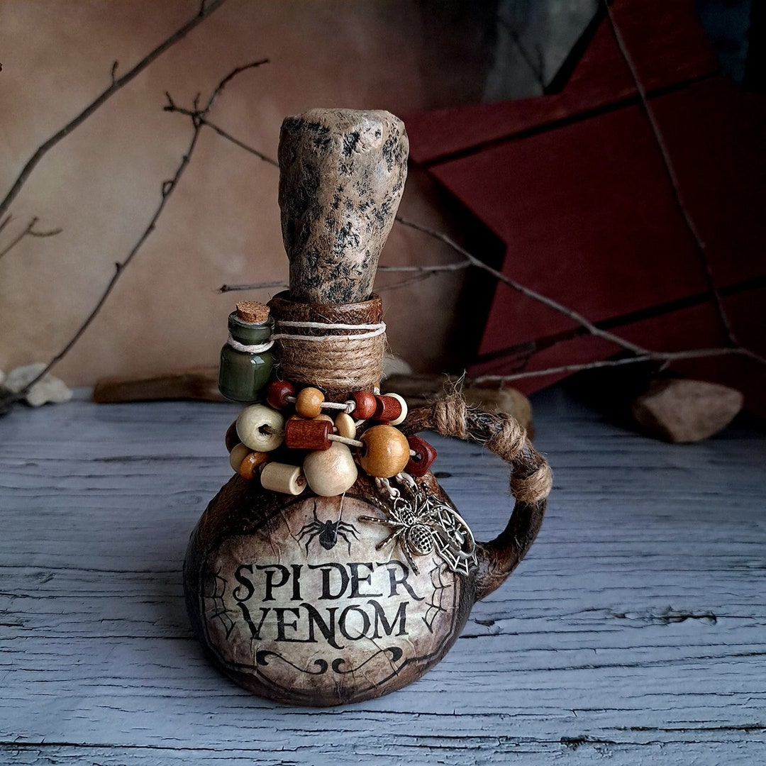 Spider Venom Potion Bottle, Spooky Halloween Apothecary Jar, Witchcraft ...