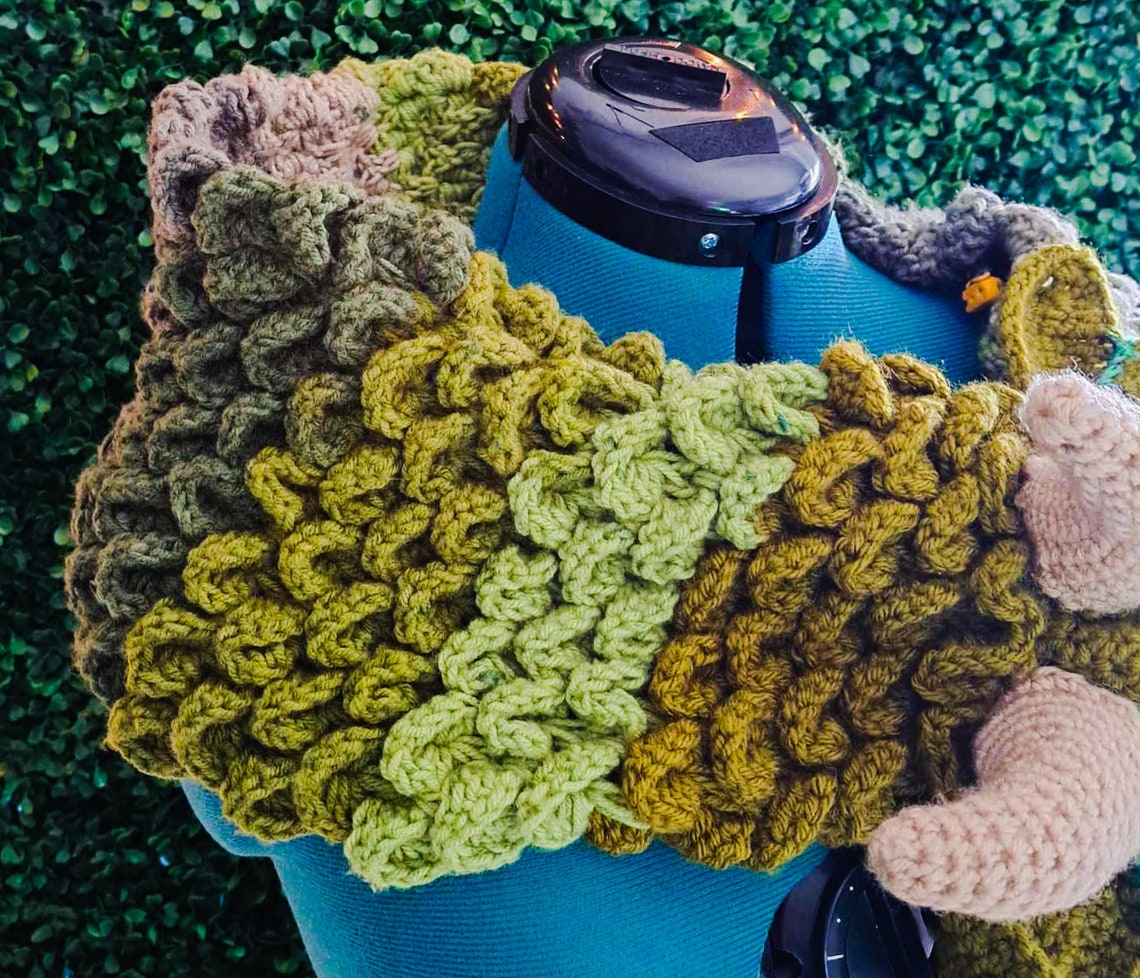 Hand Crochet Dragon Scarf/ Dragon Scale Stitch and Dragon Head - Etsy