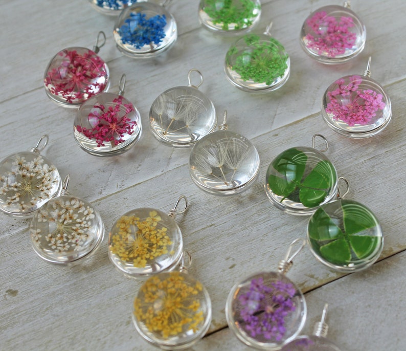 2 Pcs All Colors Transparent Dried Flower Glass Globe Charms Beads 20mm ...