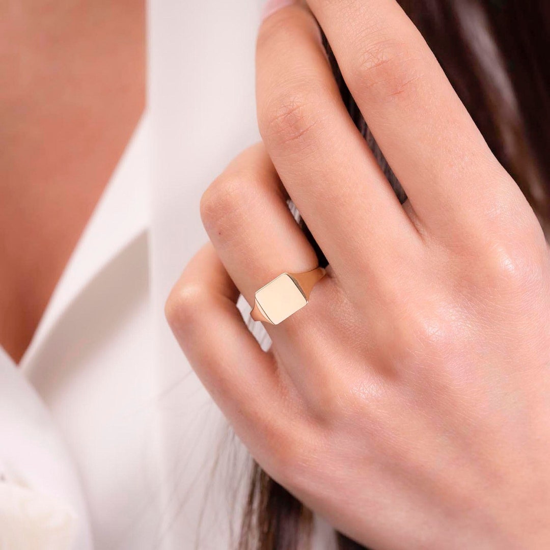 14k Solid Gold Square Signet Ring for Women - Etsy