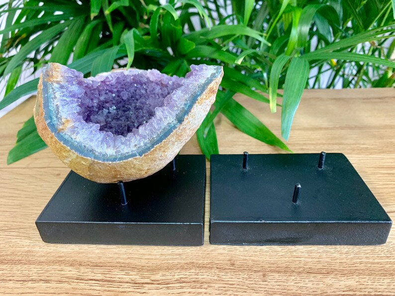 Display stand for gemstone specimen stand display stand geode | Etsy