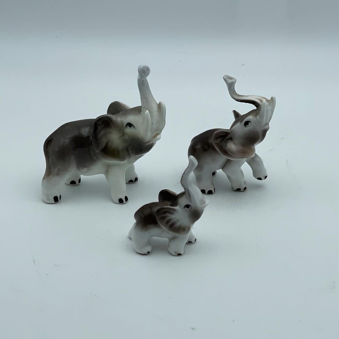 Elephant Family Mini Set, Father Mother Baby, Trio of Beautiful ...