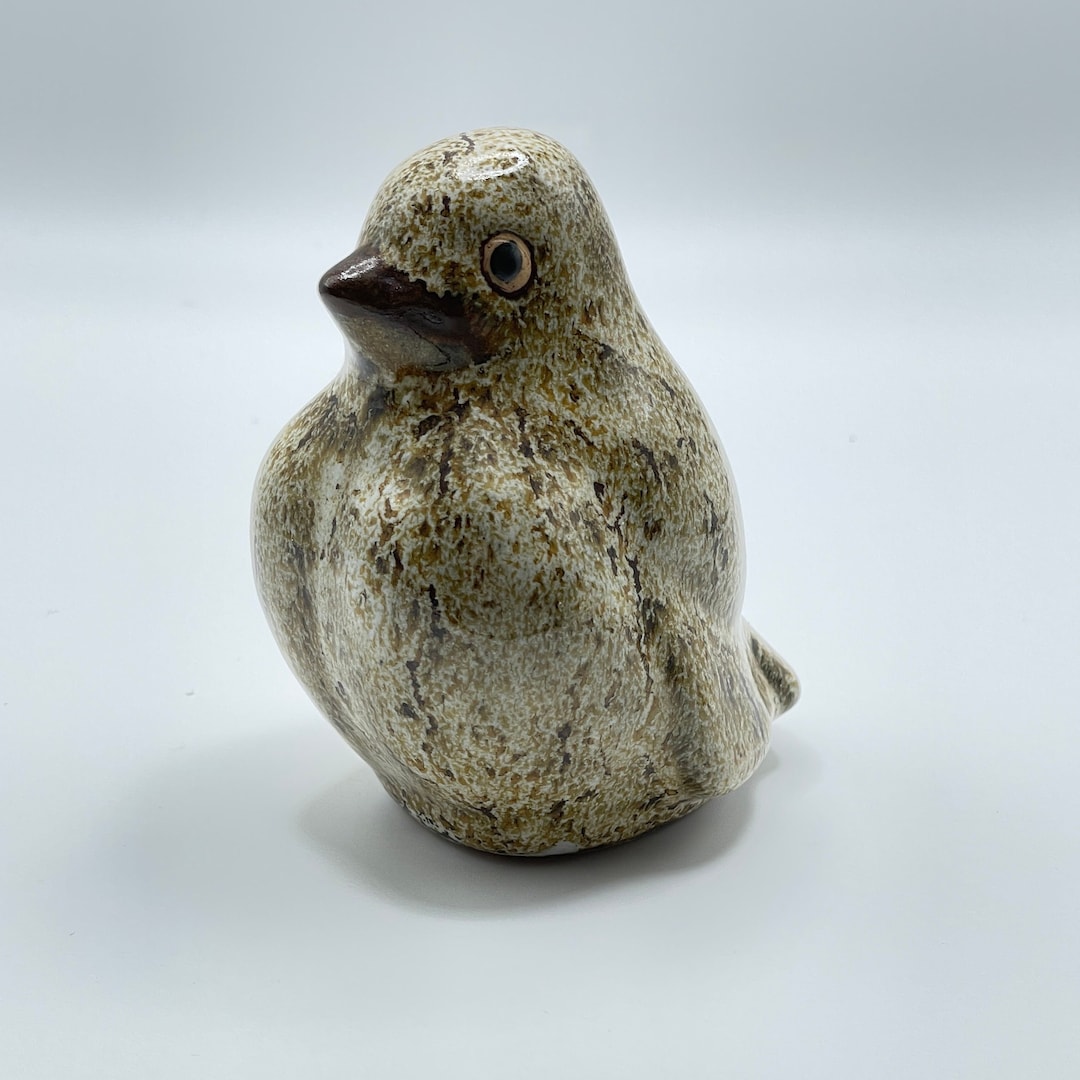 Pigeon Forge Pottery Bird Sparrow Figurine With Glossy Glaze Unsigned ...