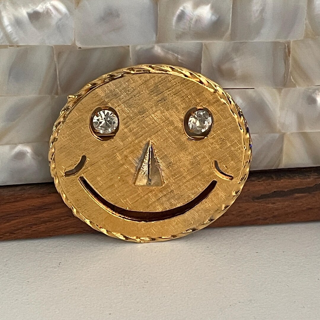Vintage Smiley Face Brooch, Gold Tone Metal With Dangle Clear ...