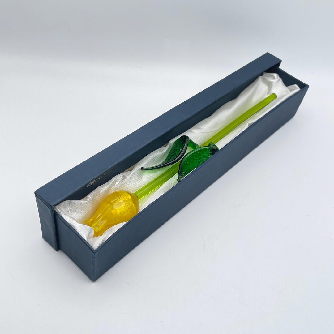 Handblown Glass Flower Stem Glass Tulip Single Stem With Leaves ...