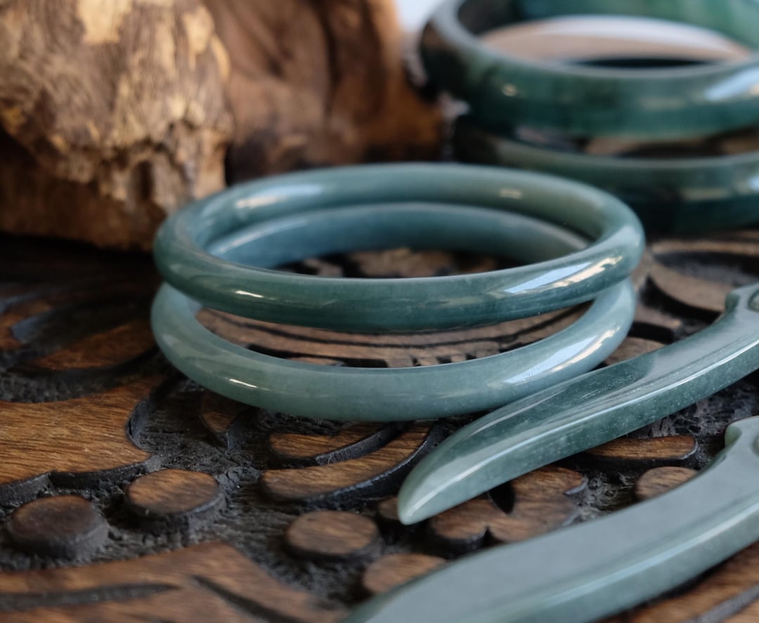 Blue Water Jade Guatemalan Jadeite Jadeite Thin Princess Half Round ...