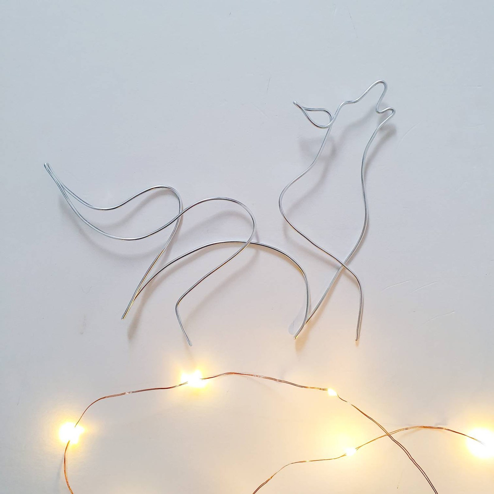 Wire Wolf Wire Silhouette Wall Art - Etsy