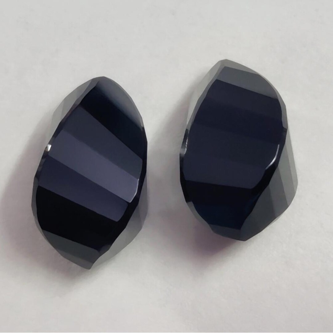 Black Spinel Bend Drop 9x16 Mm Four Step Cut Gemstone, Quantity: 2 Pc ...