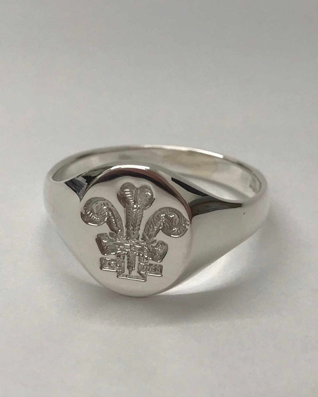 Sterling Silver Prince of Wales Signet Ring: Handcrafted Gift - Etsy
