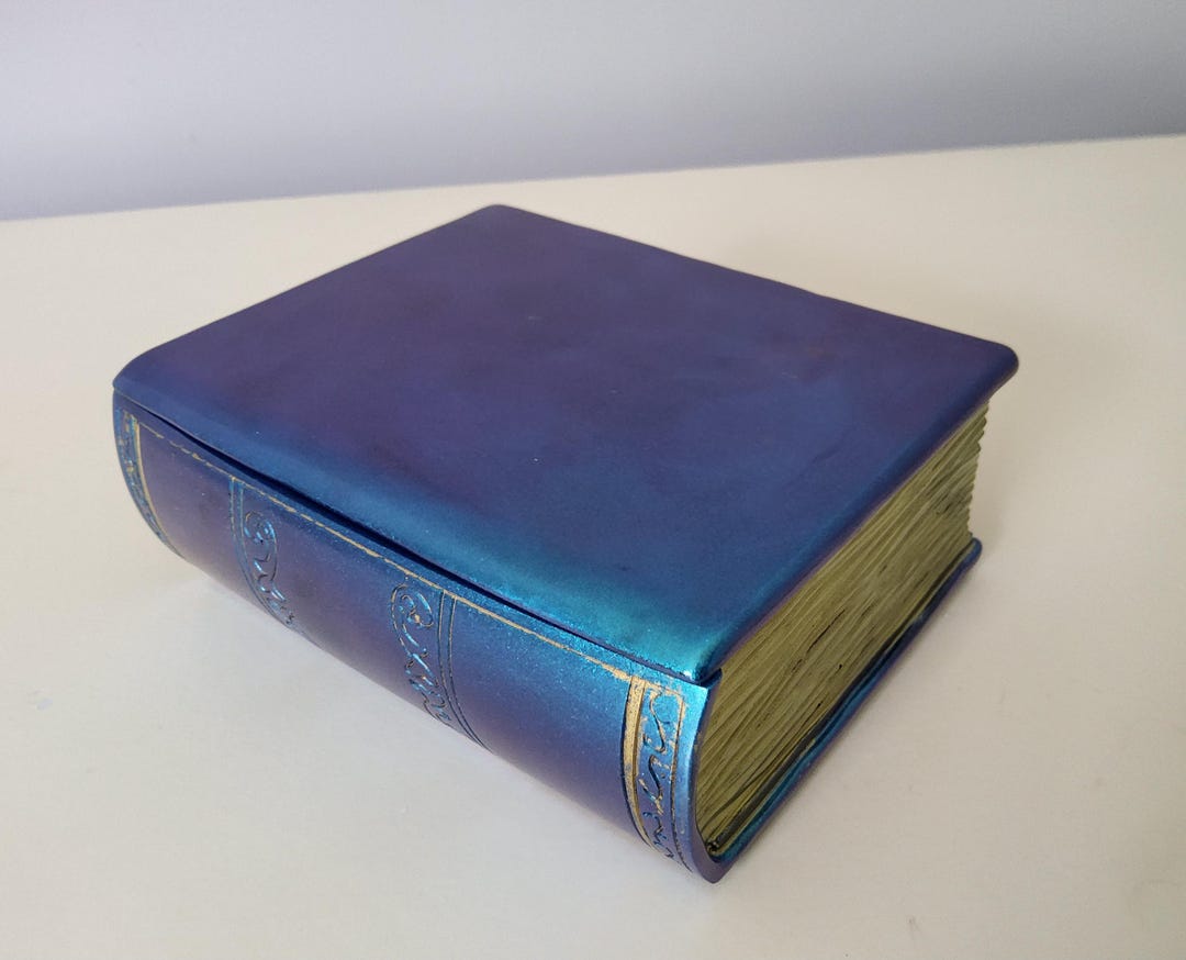 Personalized Resin Book Box: Chameleon Keepsake Trinket Box - Etsy