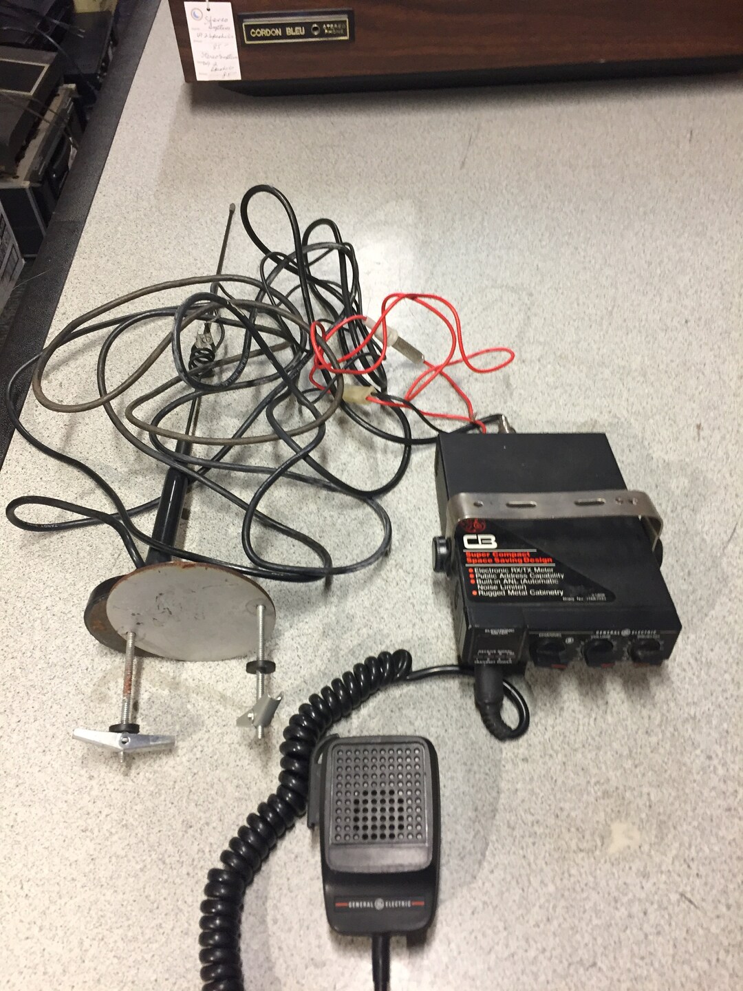 General Electric CB Radio With Antenns Model 3-5808A - Etsy