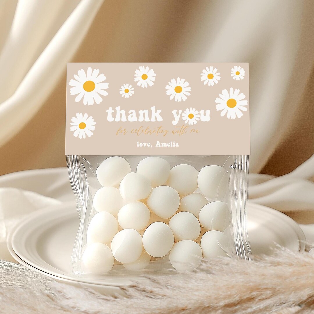 Printable Treat Bag Toppers, Candy Bag Favors | Daisy, Wildflowers ...