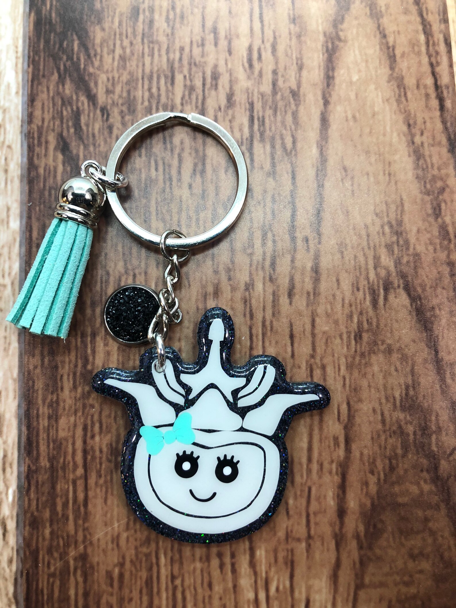 Vertebrae Keychain Spine Specialist Orthopedic Neurosurgeon | Etsy