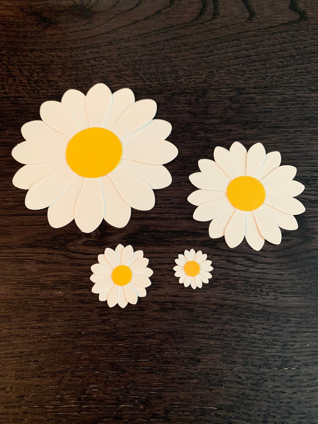 4 Sizes Handmade Paper Daisies 3, 2, 1, 1/2 - Etsy