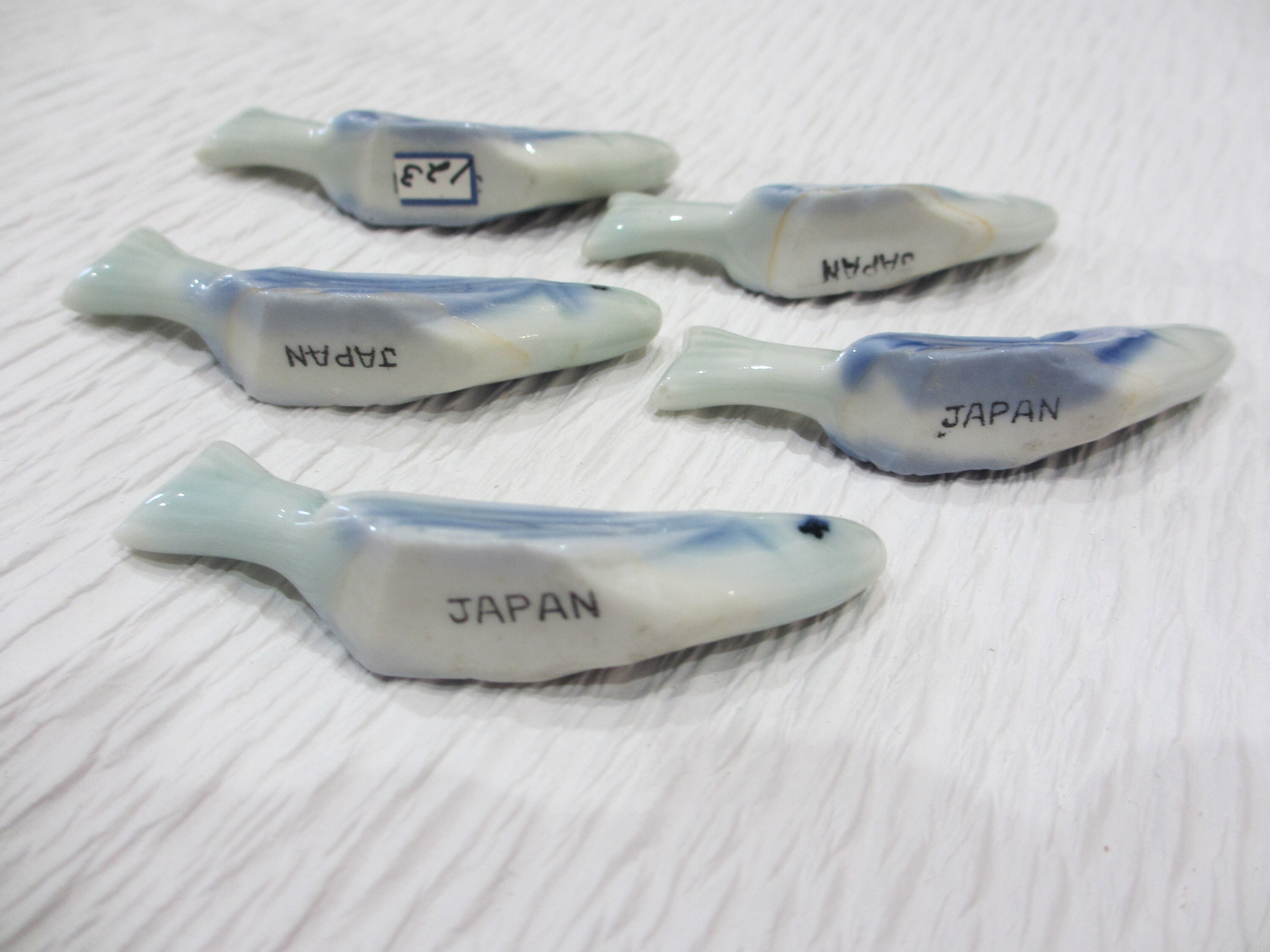 NO.135 Japanese Vintage Fish Chopstick Rest - Etsy UK
