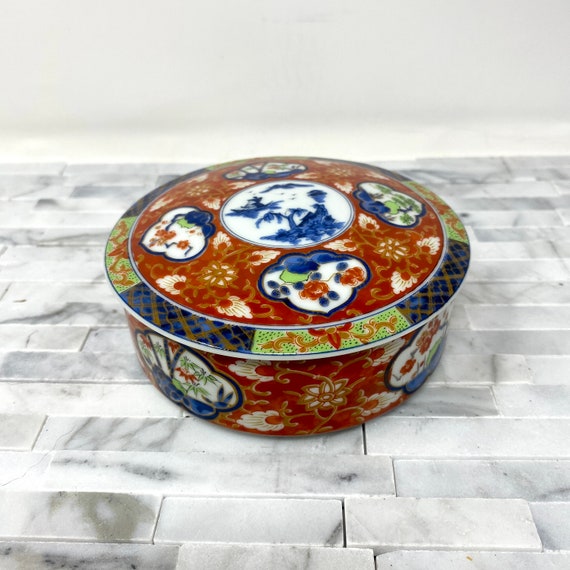 1970s Japanese Imari Porcelain Trinket Box Lidded mad… - Gem