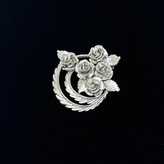 Coro silver tone rose - Gem