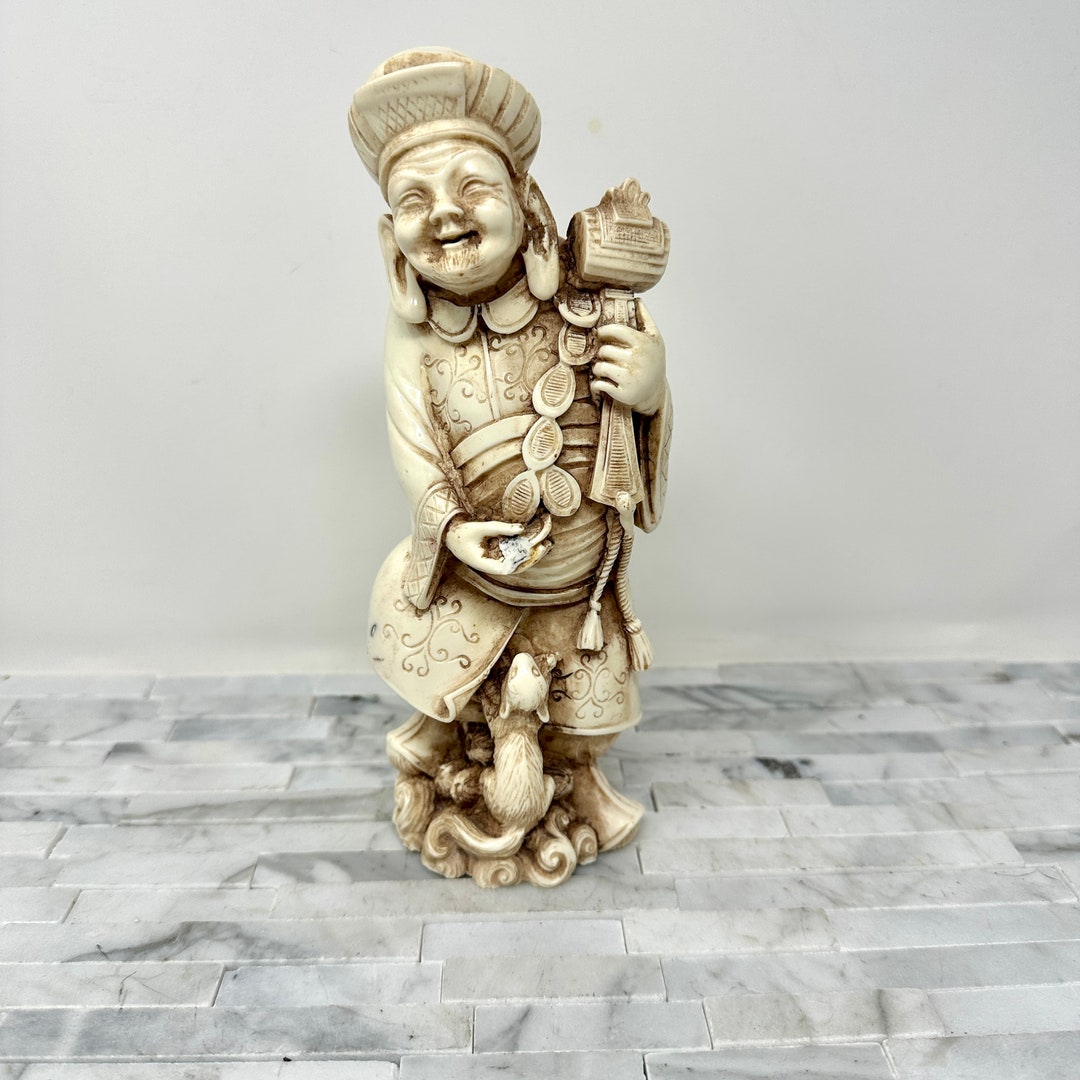 Carved Resin Chinese Asian Man With Rat Figurine 8, Vintage White Resin ...