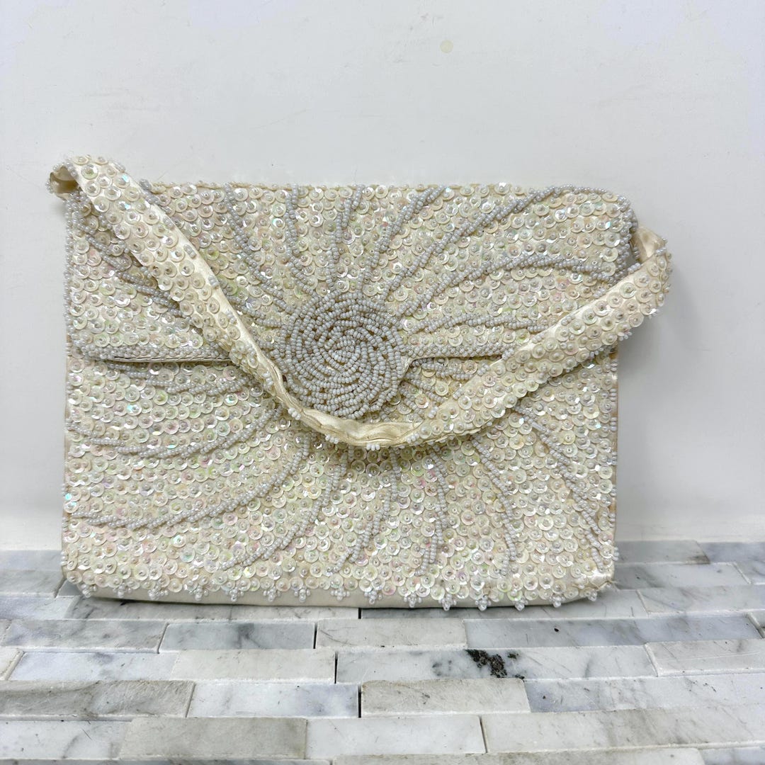 Richere Bag by Walborg White Sequin Beaded Purse, Vintage 1960s Evening ...