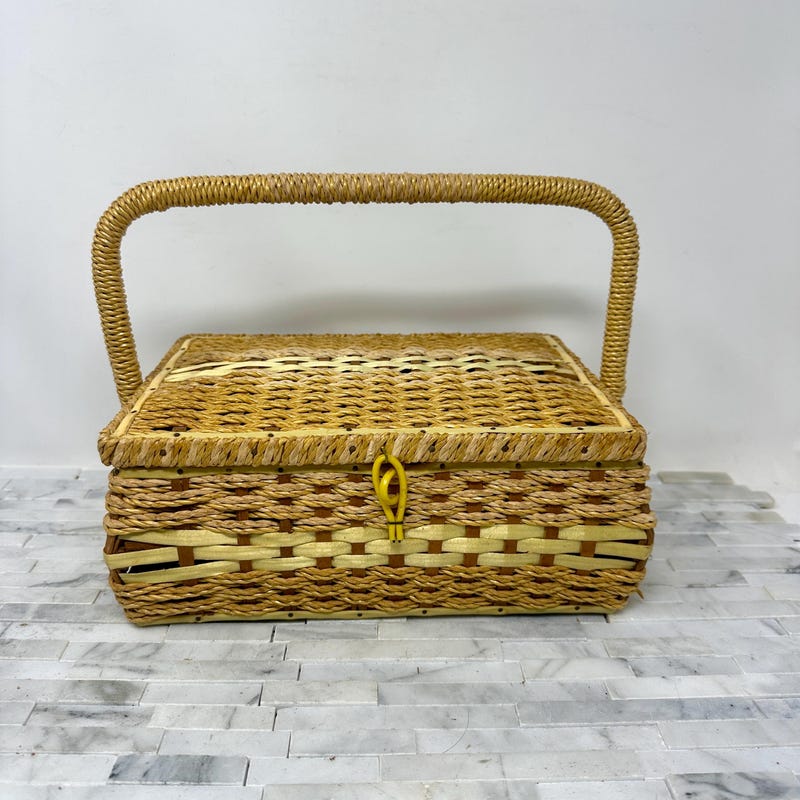 Vintage Dritz Sewing Box - Etsy