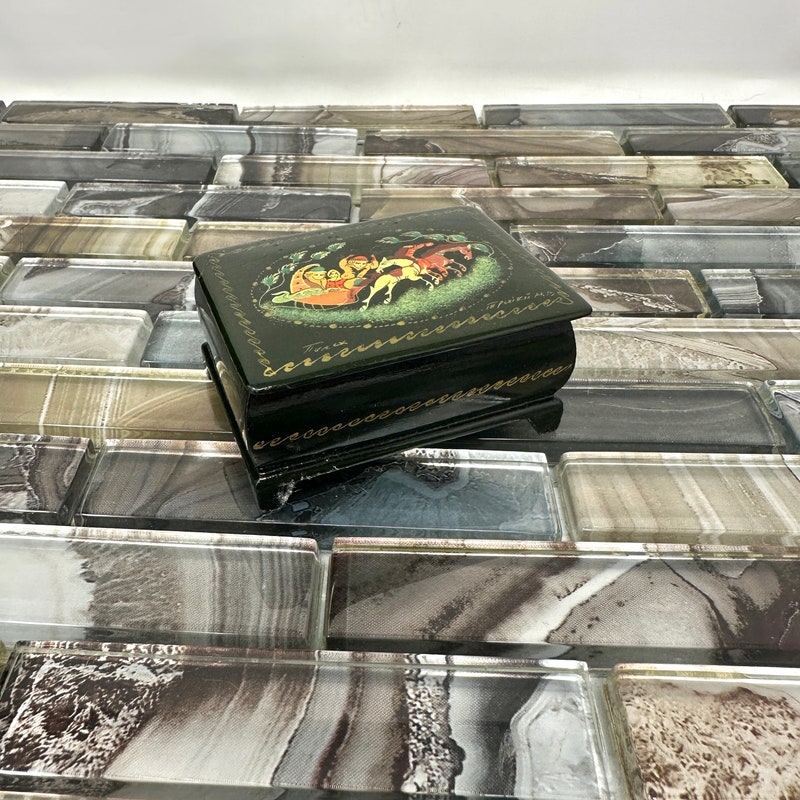 Russian Lacquer Box - Etsy
