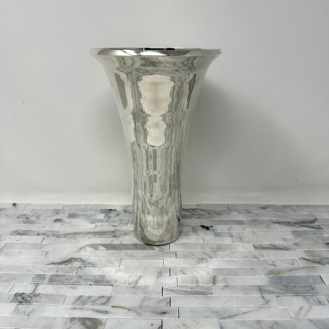 MMA Silver Plate Cylinder Trumpet Vase, Vintage Glass Metropolitan ...
