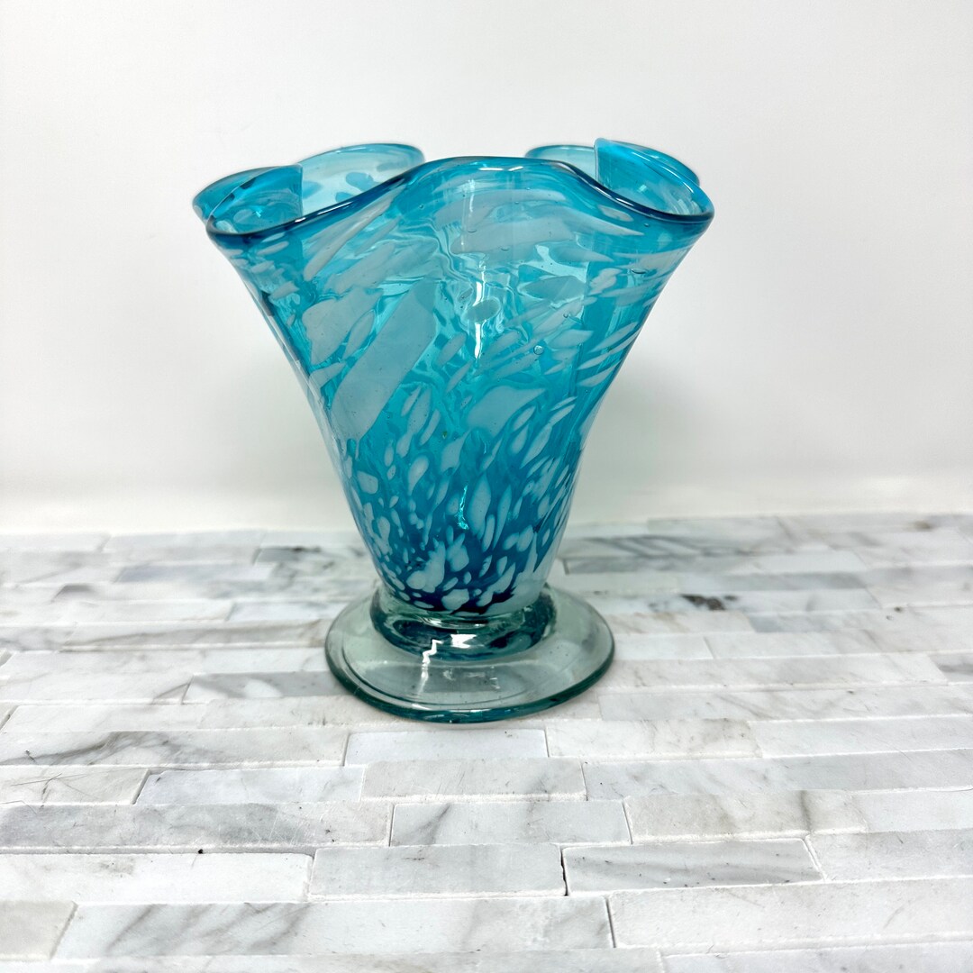 Aqua Blue Splatter Glass Flower Vase, Vintage Blue White Spatter ...