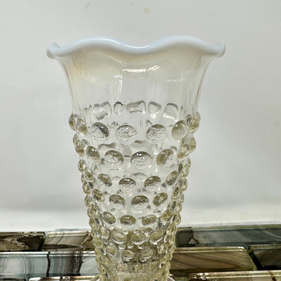 Anchor Hocking Moonstone White Rim Hobnail Flared Bud Vase 5 1/2 ...