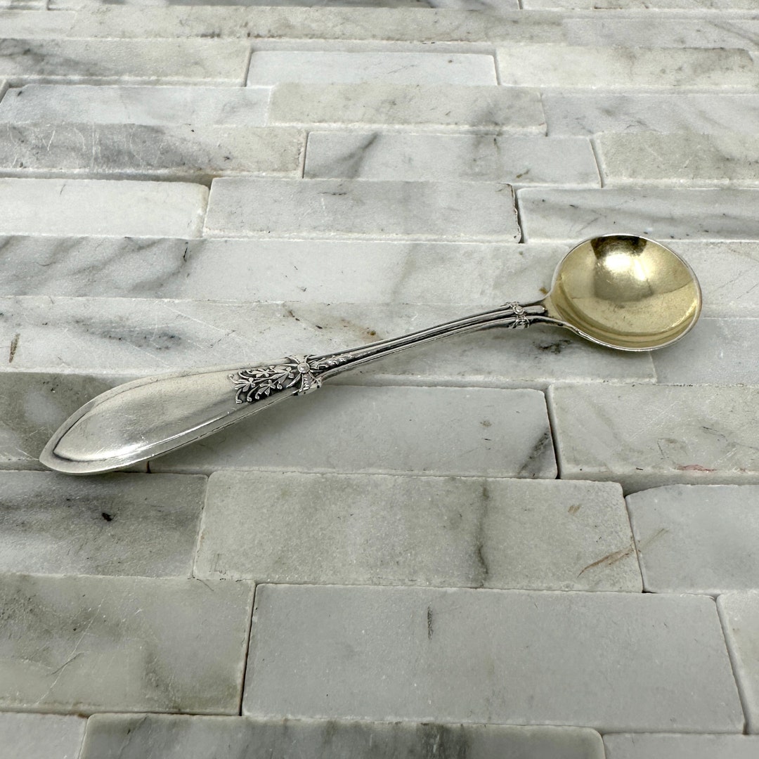 English Sterling Silver Salt Spoon, Sterling Lion Marked Small 3 1/2 ...